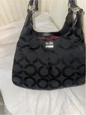 Coach | Bags | Coach Madison Maggie Op Art Signature Shoulder Bag Black ...